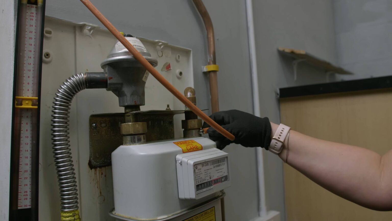 How to Carry out A Tightness Test with A Gas Test Gauge? - Unveiled ...